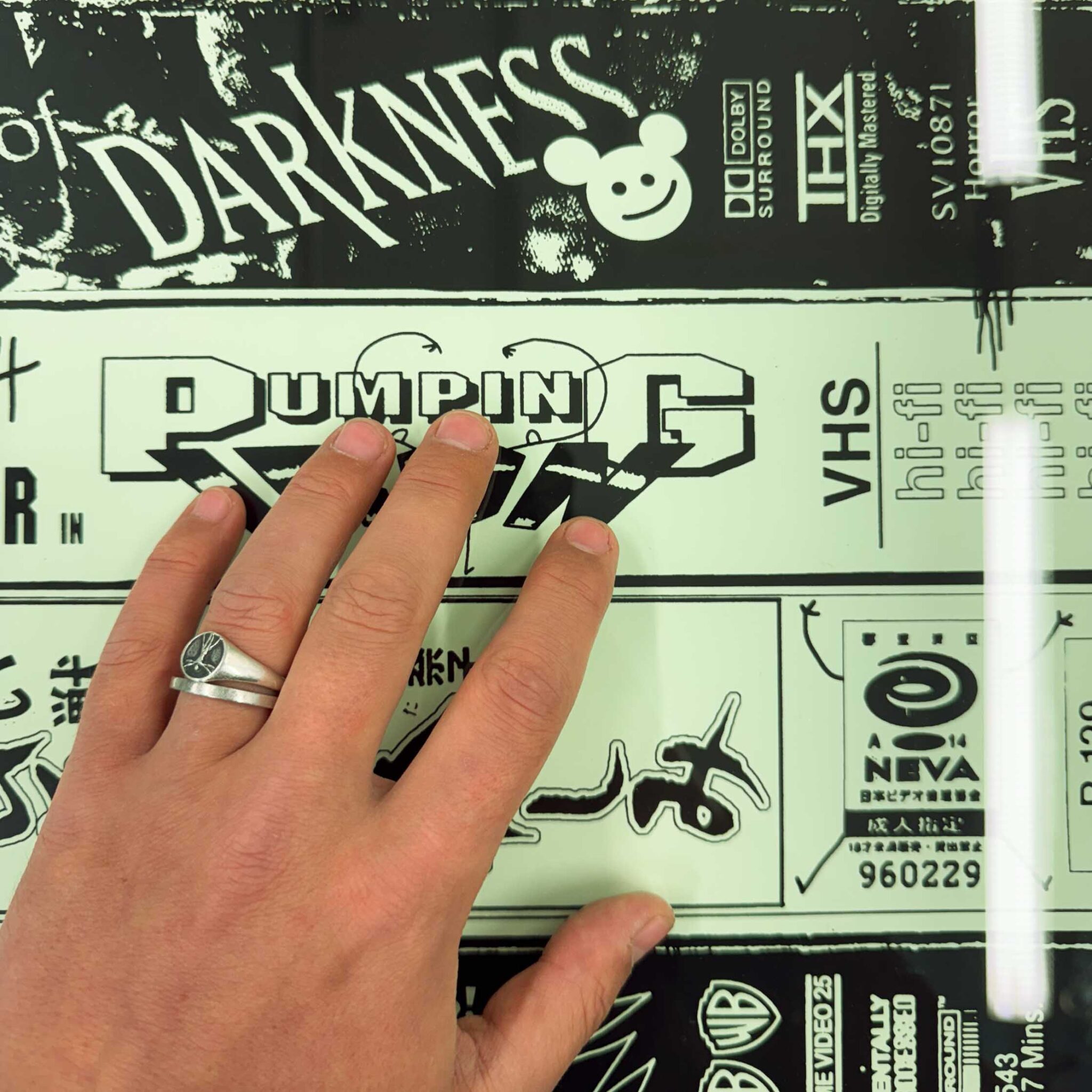 Martin Tardy (AT / FR) – Thinking Man – ARTIS.LOVE | LEAP